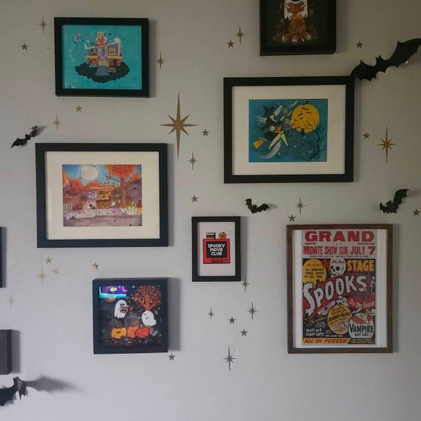 Graveyard Ghosties Halloween Art Illustration - Etsy