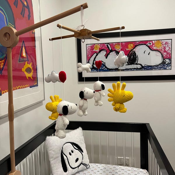 Snoopy Baby Mobile: Crochet Amigurumi Crib Decor, Woodstock - Etsy