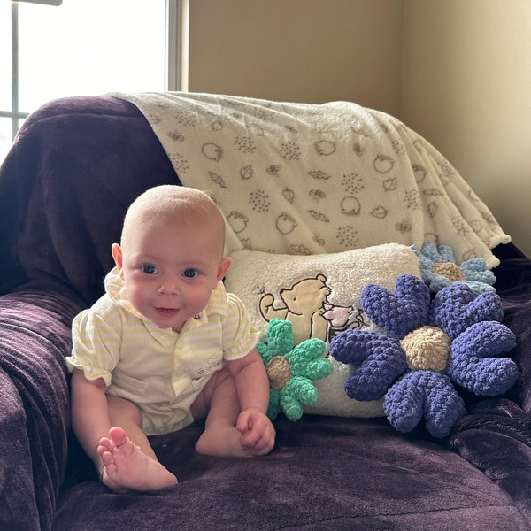 Crochet Monster Bud - Etsy