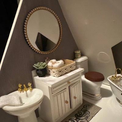 Round Beaded Mirror Natural Wood Macy Mae 1:12 Scale Miniature ...