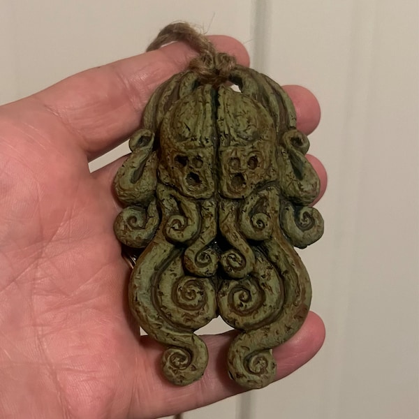 Cult of Cthulhu Amulet - Etsy