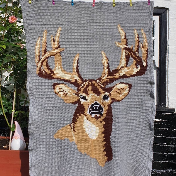 Whitetail Deer SINGLE CROCHET Graph Pattern With Written Color/count ...