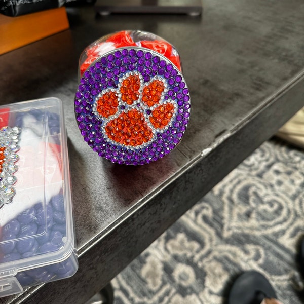 Custom/personalized Bedazzled Bottles. Bed Parties/ Dorm Decor ONE LOGO ...