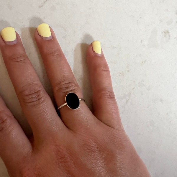 Oval Black Ring, Sterling Silver Ring, Ring With Flat Oval Stone ...