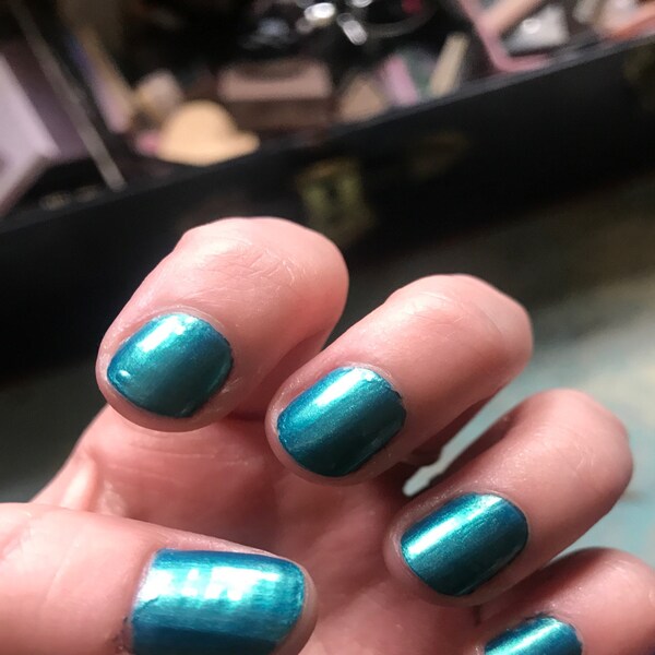 WARLOCK Blue Green Duochrome Nail Polish - Etsy