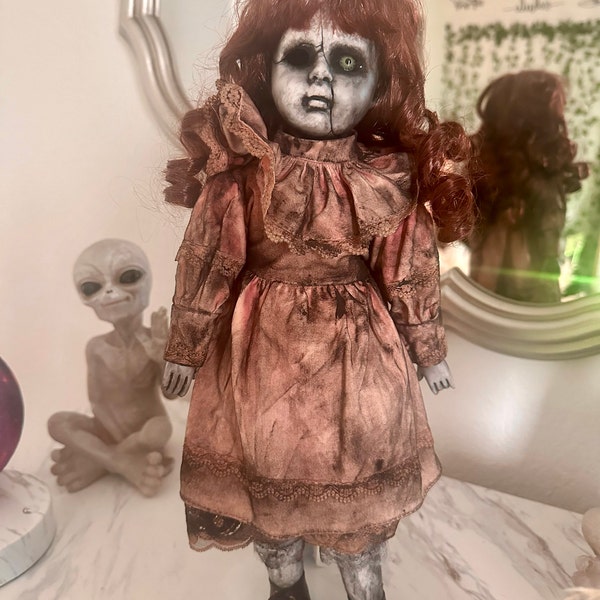 Creepy Old Fashioned Ghostly Girl Doll Spooky Doll Macabre Decor Horror ...