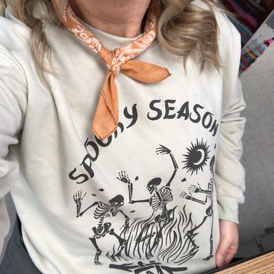 Dancing Skeleton Spooky Season Halloween Crewneck Skeleton Sweatshirt ...