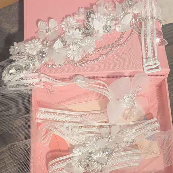 Luxury White Wedding Garter for Bride With Dangling Crystals ...