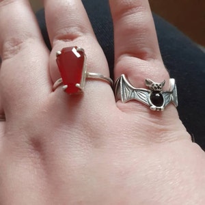 Sterling Silver Whitby Jet Stone Rose Necklace - Etsy