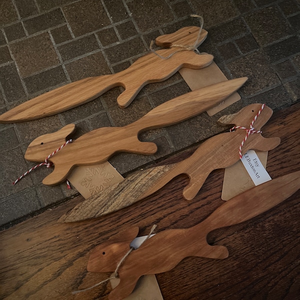 Wooden Squirrel Oven Rack Push Pull Stick, Handcrafted Kitchen Tool ...