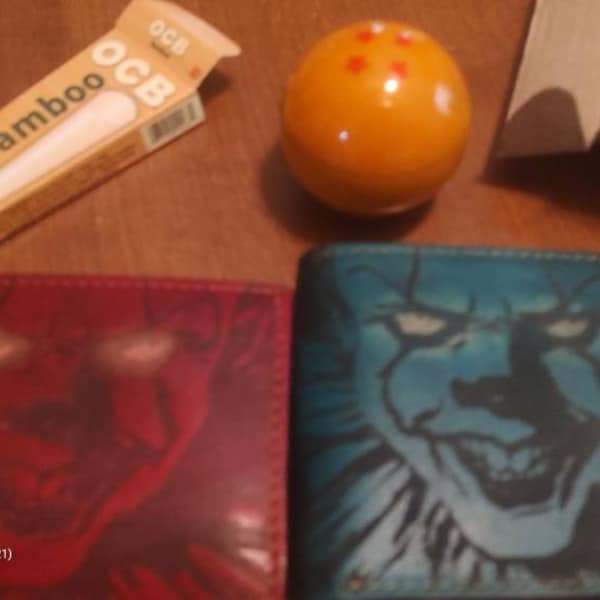 Personalized Pennywise Leather Bifold Wallet, Horror Movie Gift - Etsy
