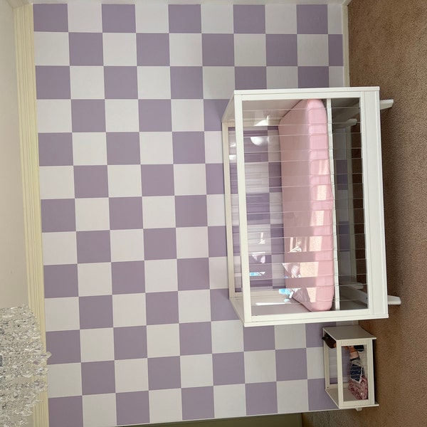 Pop Art Checkers Wallpaper in Lavender Color / Modern Design Wallpaper ...