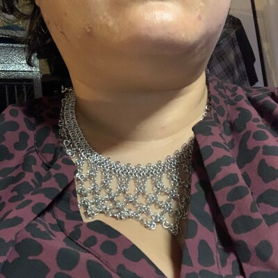 Mini Chainmail Statement Necklace, Byzantine and Pearl - Etsy