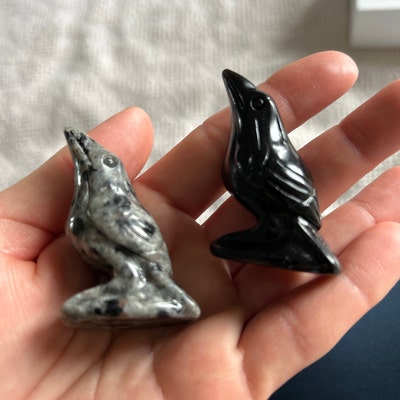 Natural Obsidian Crow Figurine Hand Carved Miniature Stone Animal ...
