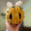 Hand Knit MINI Bee Pattern, BEGINNER Video Tutorial, Learn How to ...
