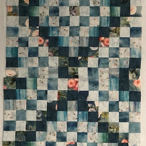 Many Trips Around the World Quilt Pattern - 6 Colors, Not Too Scrappy ...