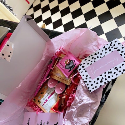 The Mini Bestie Box Self Care Kit Pamper Box Pick Me up - Etsy