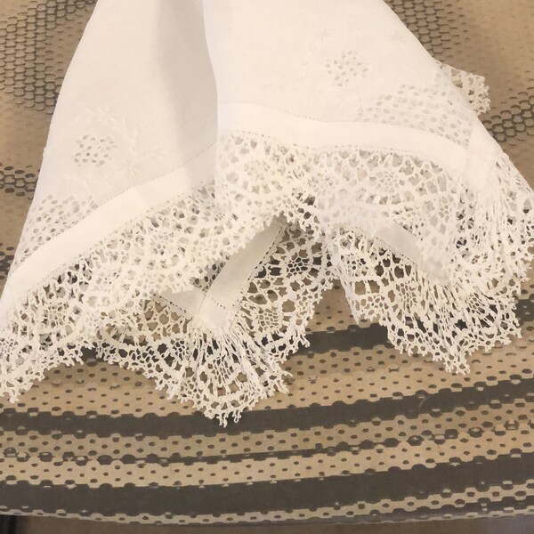 A Long Antique Black Lace Stole/shawl. Damaged. - Etsy