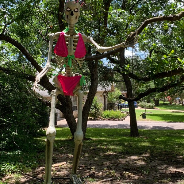 12 Ft Skeleton SWIM WEAR!!!!! (skeleton & Hats Not Included) - Etsy