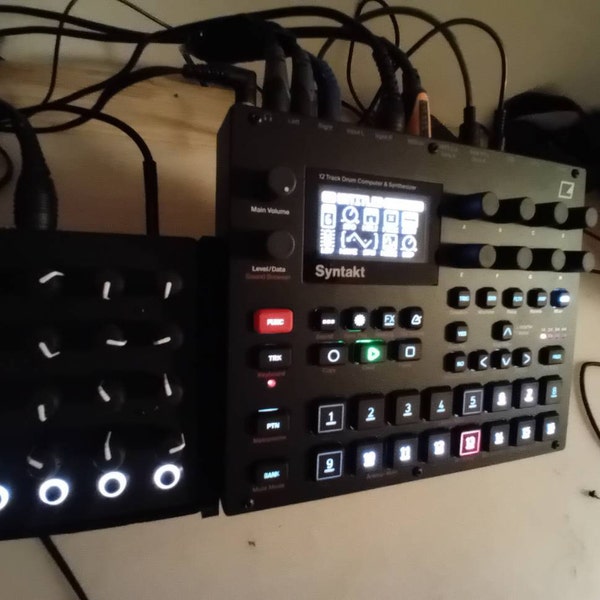 Midi Controller BB-XL / 8 LED Arcade Buttons / 96 Potentiometers / Din ...