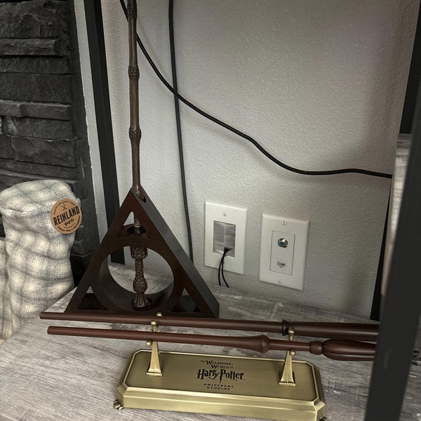 Unique Wand Holder 3d Printed Display Magic Wand Stand Display for ...