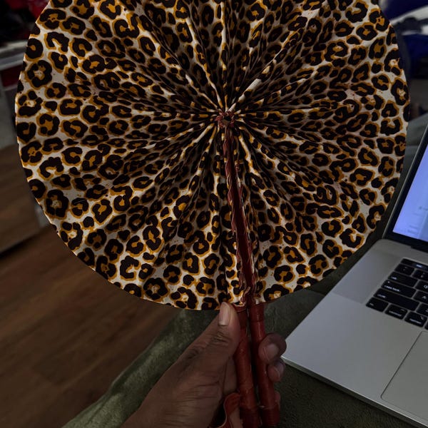 Wholesale Deal!!! Beautiful Foldable Hand Fans Bulk Order With FREE ...