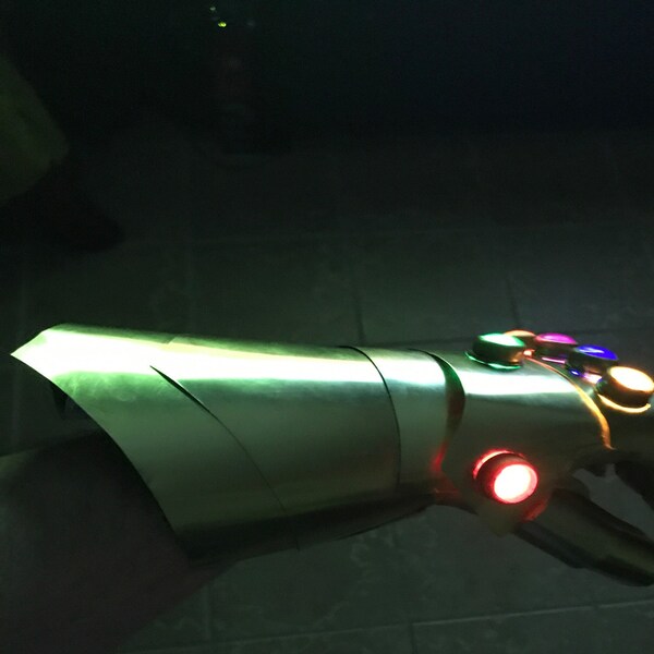 Infinity Gauntlet - Metal Cosplay - Thanos!!! - Etsy