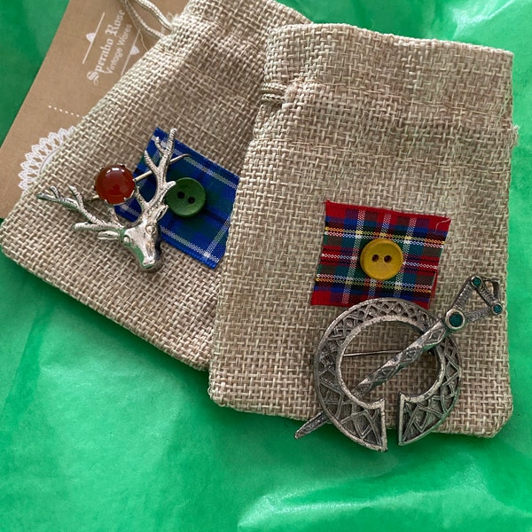 Vintage Shcool Monitor Pin, Prefect Shield Badge, Green Enamel School ...