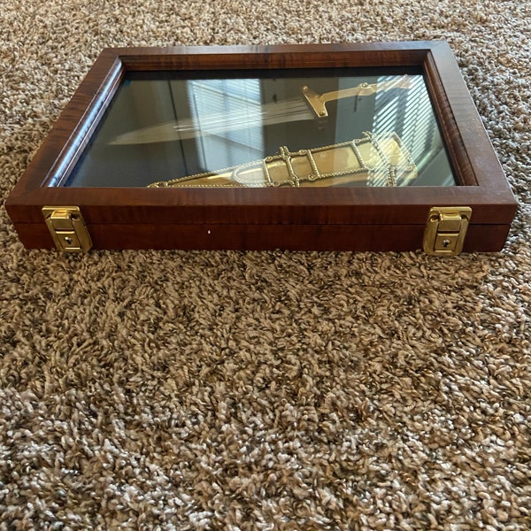 Curly Maple Artifact Display Case 12"x16"x2" (outside Dimension) - Etsy