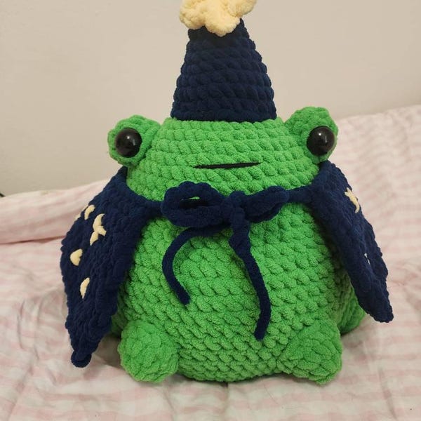 Jumbo Wizard Frog Crochet Pattern / Chunky Crochet Wizard Mage / US PDF ...