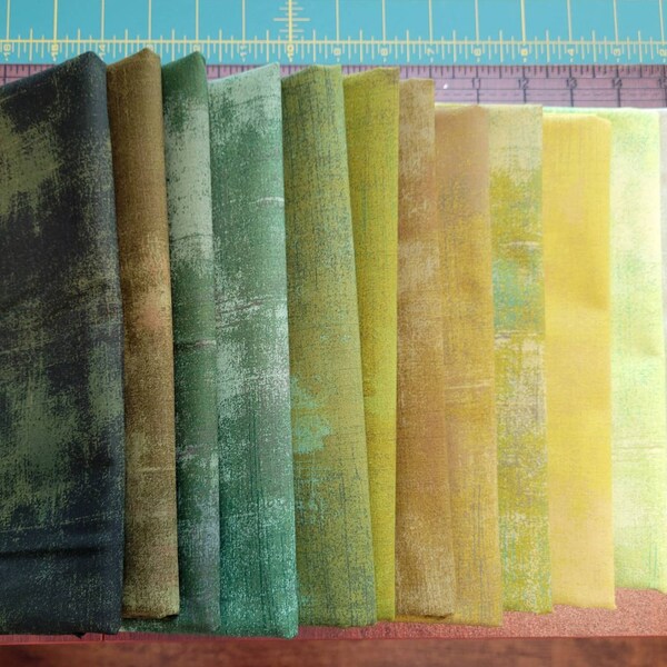 Moda Gradients Auras Fat Quarter Bundles (33730) Watercolor Fabric ...