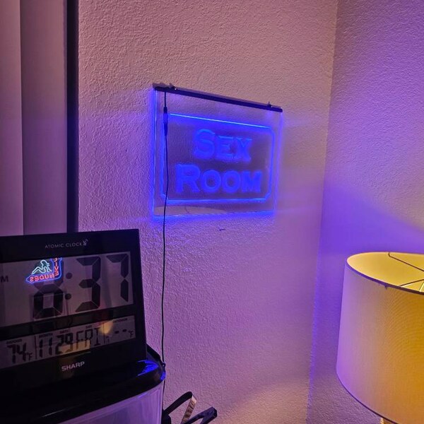 Now Serving Mega Pints LED Neon Sign Illuminated Bar Signs Home Bar ...