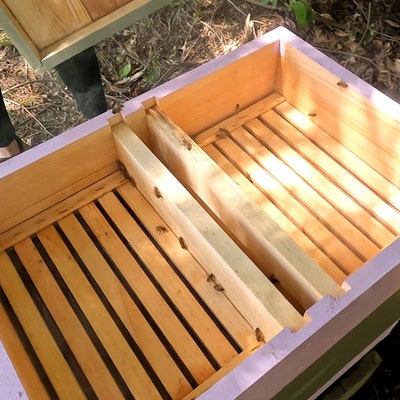 10 Wooden Bee Hive Frames wedge Style Un-assembled - Etsy