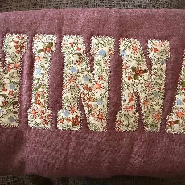 Custom Embroidered Mama Sweatshirt Floral Applique Sweatshirt Sleeve ...