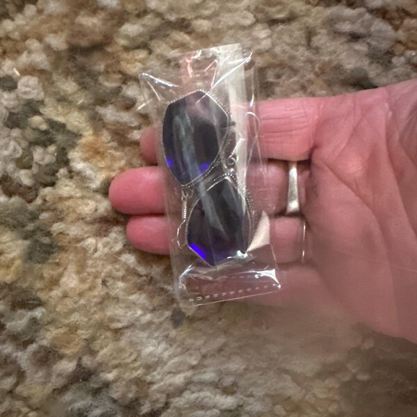 Blacklight UV LED Light Pod Single Color Blue Red Ultraviolet Portable ...