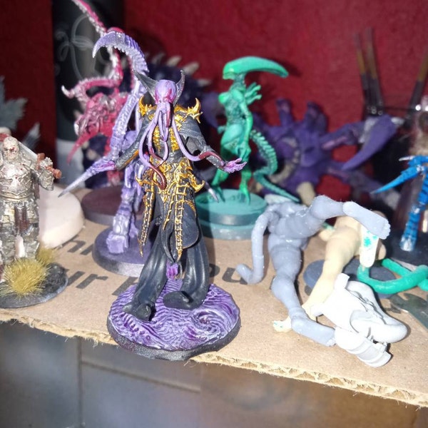 Female Hero Pinup Solaria the Saint 28mm Miniatures for Tabletop Gaming ...