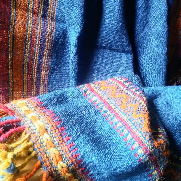 HANSHU | Bhujodi Wool Throw | Indian Wool Blanket | Indigo Wool Throw ...