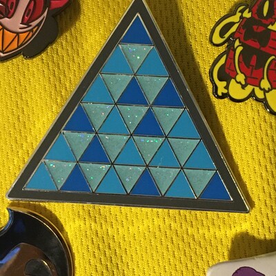 Detroit Become Human Big Hard Enamel Pin Glitter - Etsy