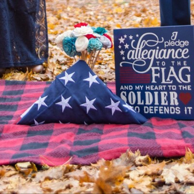 STRESS RELIEF DEVICE... Bang Head Here Sign - Etsy