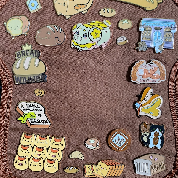 Cat Loaf Hard Enamel Pin | Bread Kitty Lapel Pin | Cute Round Bun Cats ...