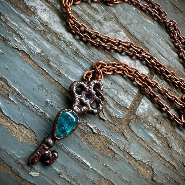 Mega Copper Quartz Crystal and Malachite Wand Magic Wand Wiccan Witch ...