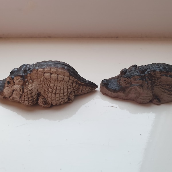 Cute Ceramic Alligator Sculpture: Adorable Crocodile Figurine for Tea ...