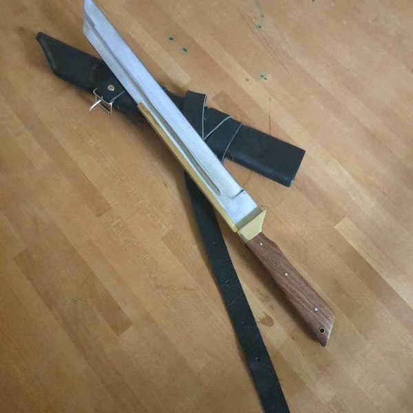 Roman Gladius Historical Custom Made Damascus Steel Blade, Warior Sword ...