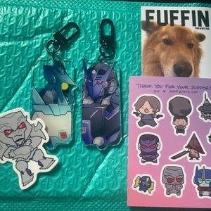 TFIDW | [bust] Acrylic Keychains - Etsy