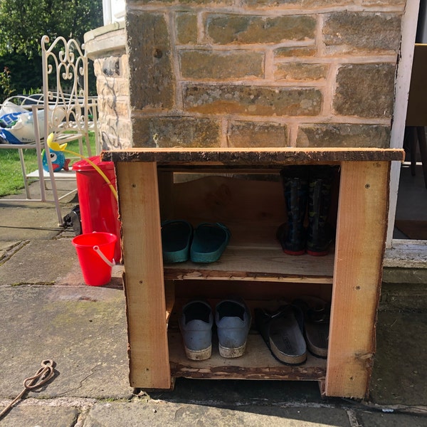 Natural Rustic Wooden Wood Tall Shoe Shed Shelter Boot Trainer Storage ...