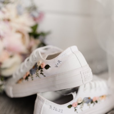 Custom Converse Chuck Taylor All Star LOW Shoes Embroidered by Hand to ...