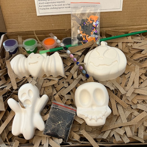 Paint Your Own Halloween Craft Kit | Bat Ghost Pumpkin Skull | Craft ...