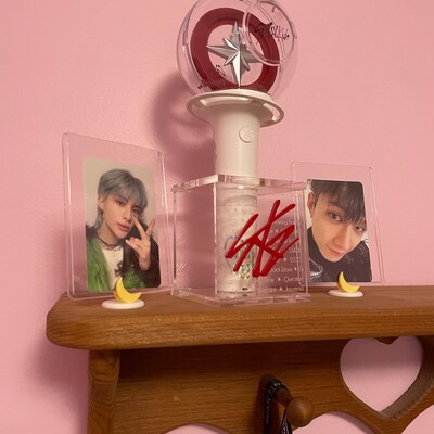 Stray Kids Lightstick Stand Fits Both Lightstick Versions Custom ...