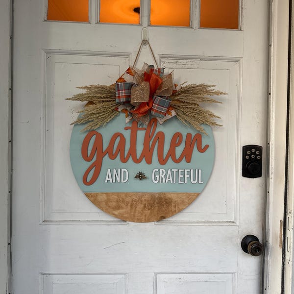 Howdy Yall | Farmhouse Door Hanger | Farmhouse Decor | Western Door ...