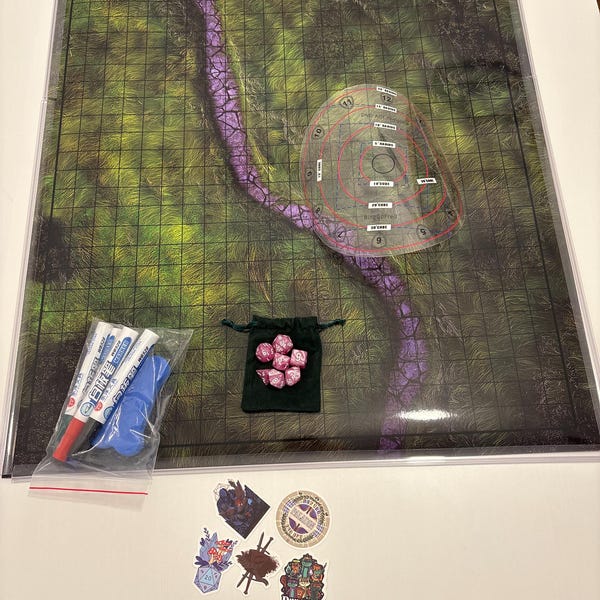 D&D 24"x 36" Grid Mats With Straightening Clips,6 Maps,character Sheets ...